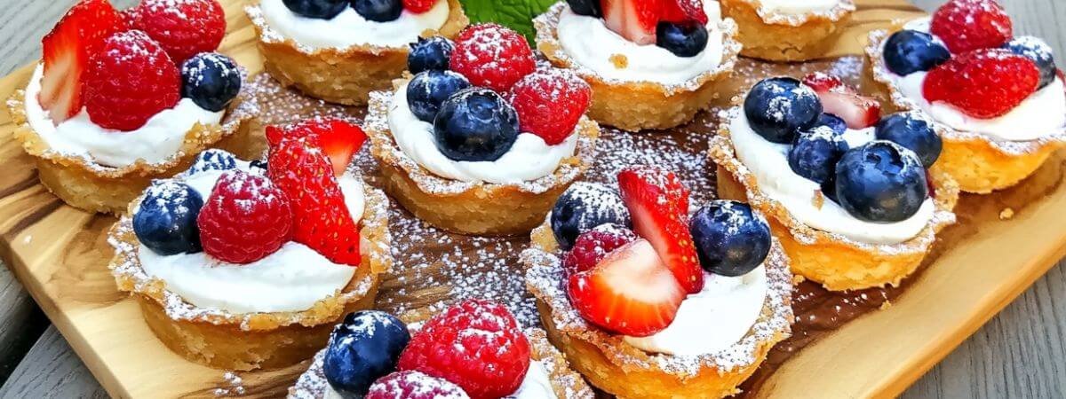 Tartelettes fruits rouges et crème d’amande - Recette dessert